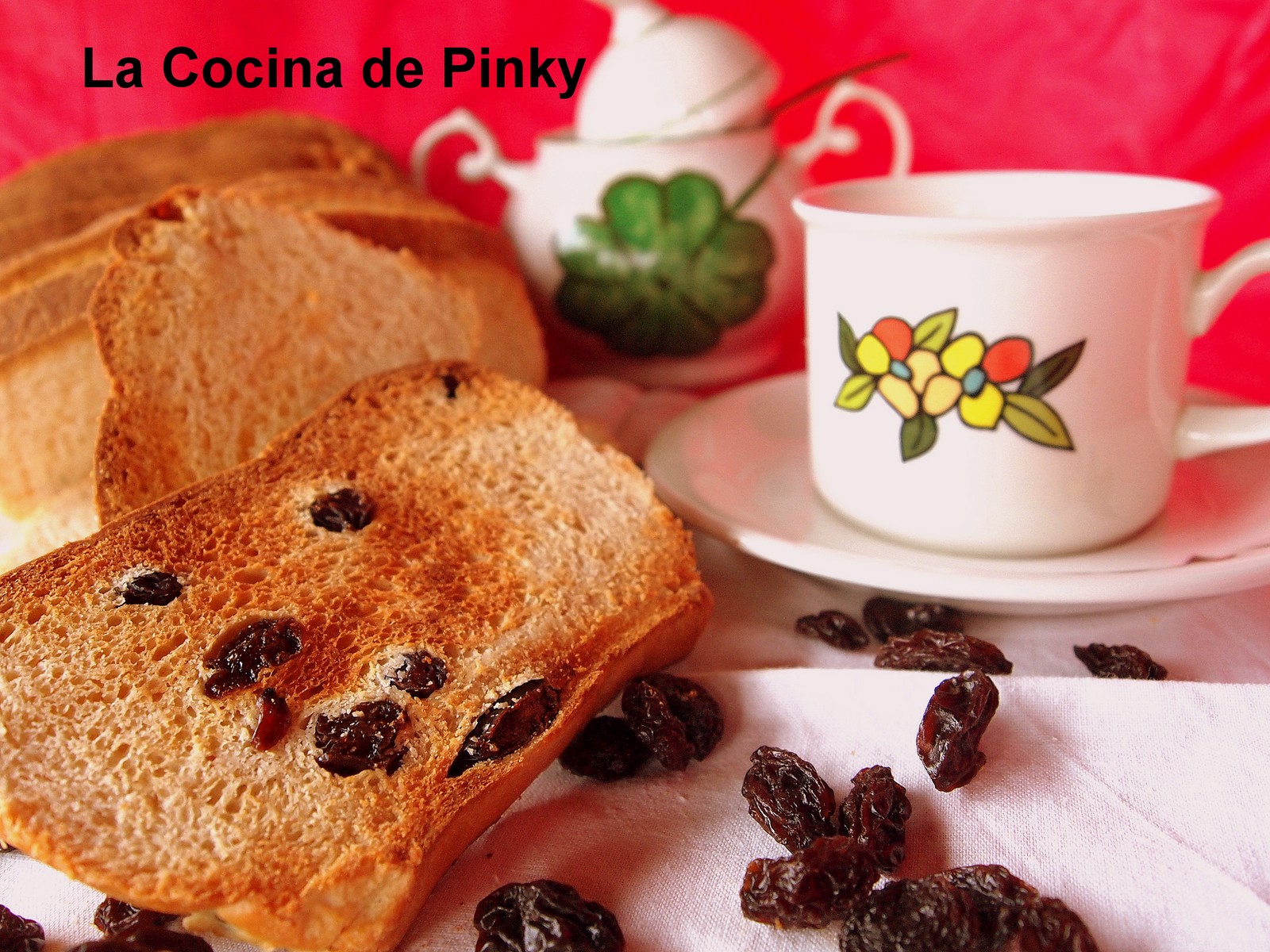 LA COCINA DE PINKY: PAN DE VIENA CON PASAS